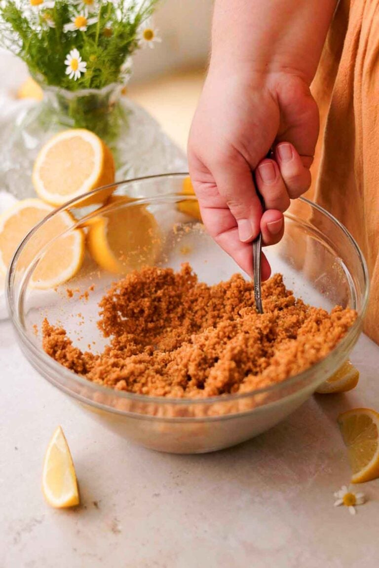 Lemon Bars with Graham Cracker Crust - Flouring Kitchen