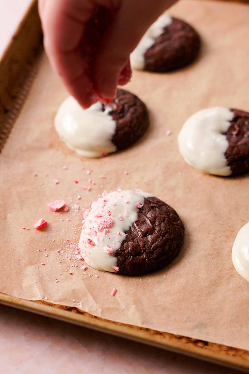 Peppermint Brownie Bark Cookies - Flouring Kitchen