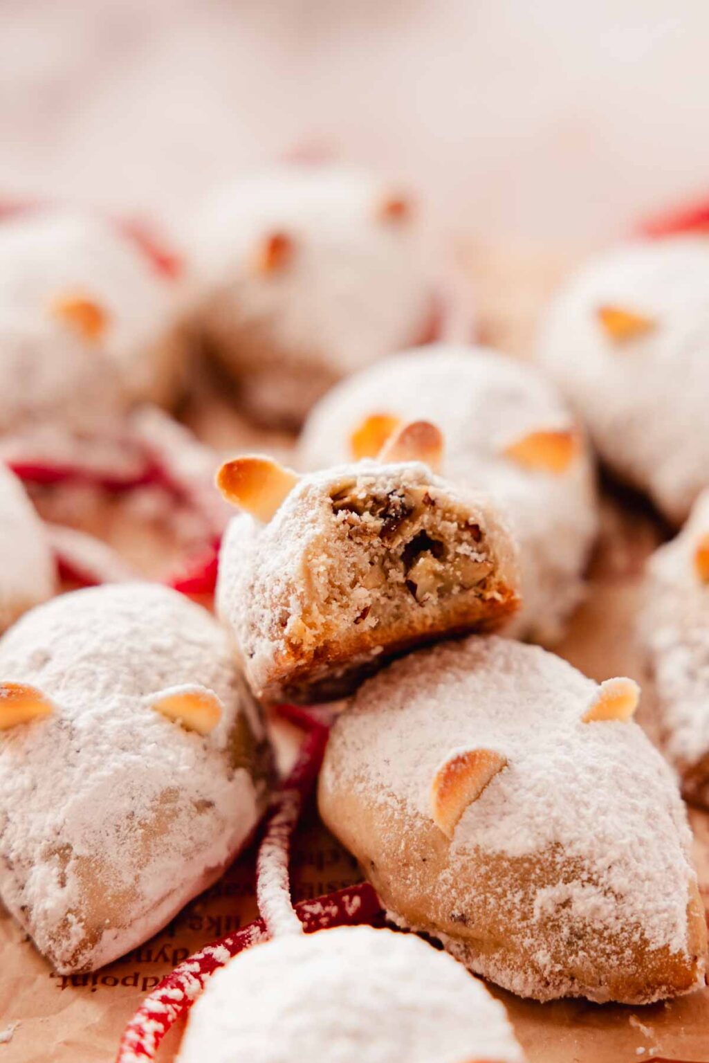 Christmas Mice Snowball Cookies - Flouring Kitchen